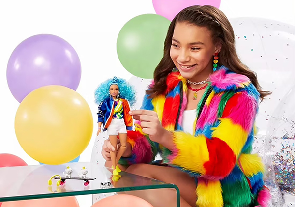 Barbie Extra: Blue Curly Hair Doll (grn30) - Ηρωες (EPI.15204)
