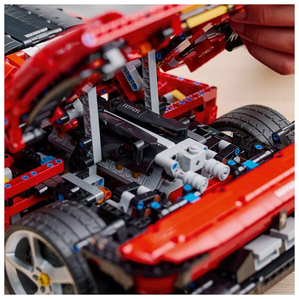 Lego Technic 42143 Ferrari Daytona Sp3 - Lego (EPI.17833)