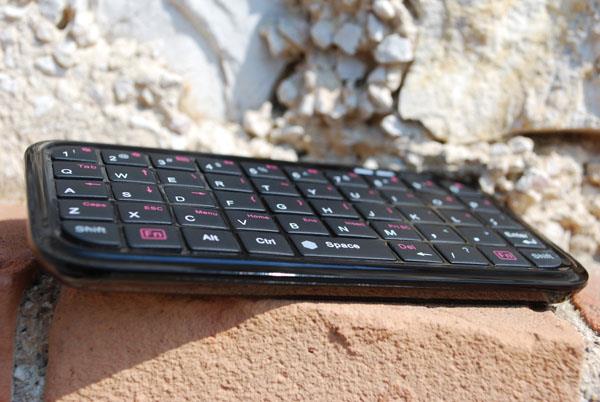 Beewi Bbk200-f0 Bluetooth Mini Keyboard Azerty - Πληκτρολογιο (PER.661388)