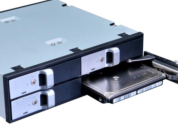 Akasa Ak-ien-02 Lokstor M22 4-bay 2.5'' Ssd/hdd Mobile Rack 3.5'' Black ...